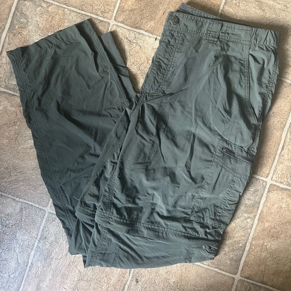Columbia | Pants | Columbia Omni Shade Cargo Pants | Poshmark